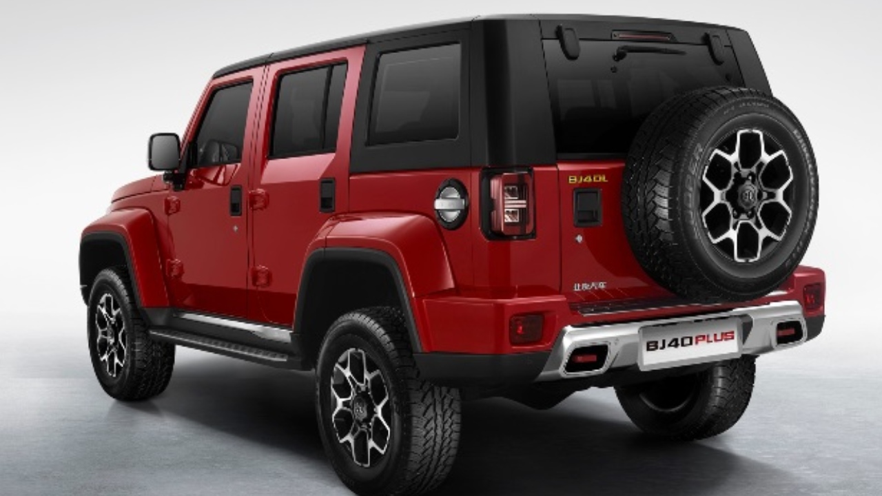 Prices and Specifications for BAIC BJ40 Plus Premium 2023 in Saudi Arabia | Autopediame